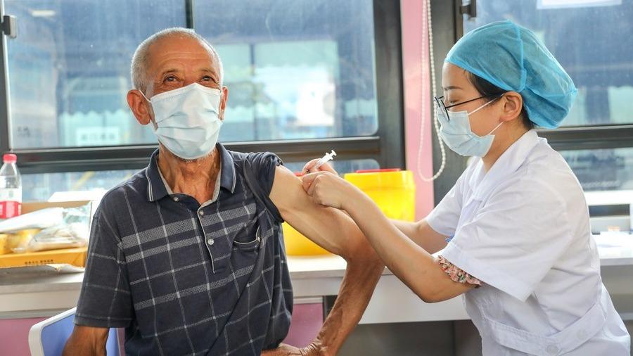 Over 1.8 bln doses of COVID-19 vaccines administered in China_英语频道_央视网 ...