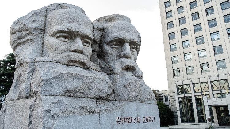 Xi says Marxism shows new vitality in 21st century_英语频道_央视网(cctv.com)