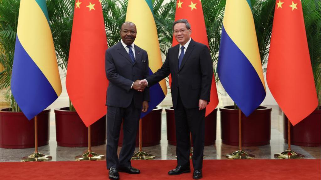 Chinese premier meets Gabonese president in Beijing_英语频道_央视网(cctv.com)