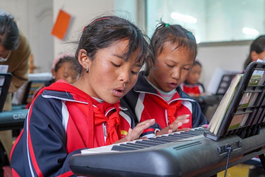 Dynamic Economic Development In Xizang Impresses Me The Most Says